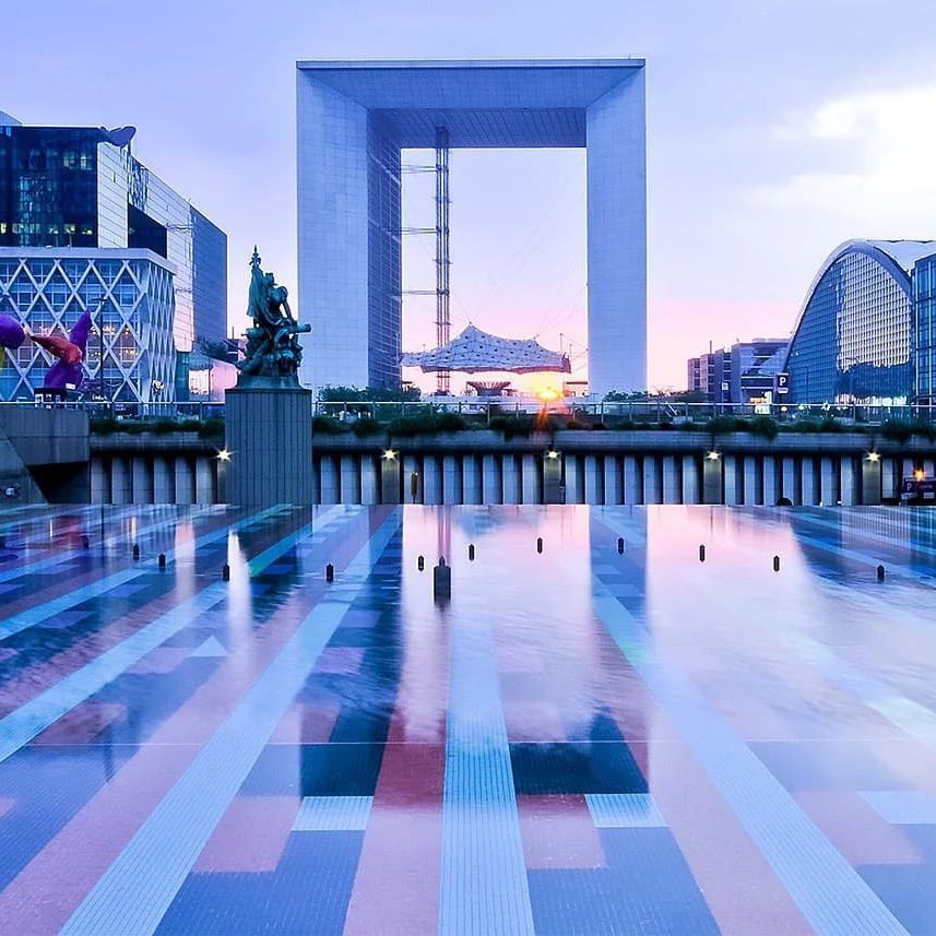 International Business School In Paris Esce Campus